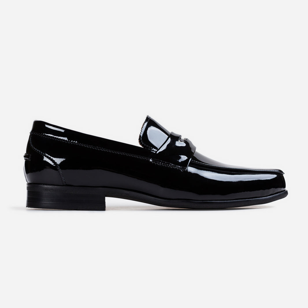Buy stylish Loafer shoes for men – ADORO