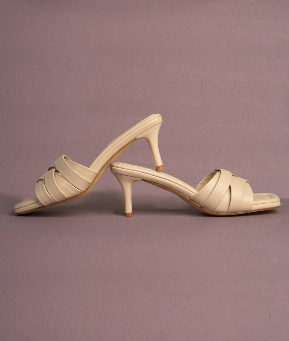 Fashionable Women Shoes By Adoro – ADORO